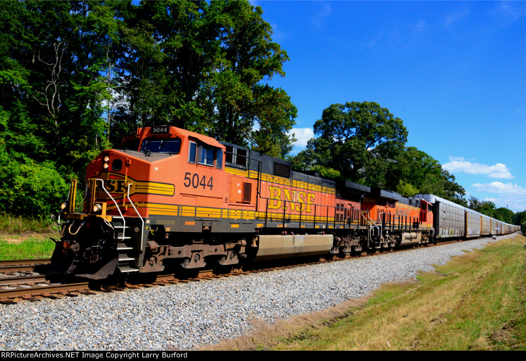 BNSF 5044